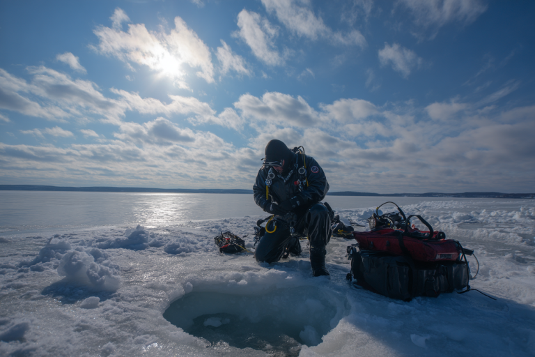 How to Ice Dive (The Complete Ice Diving Guide to Safety, Benefits ...
