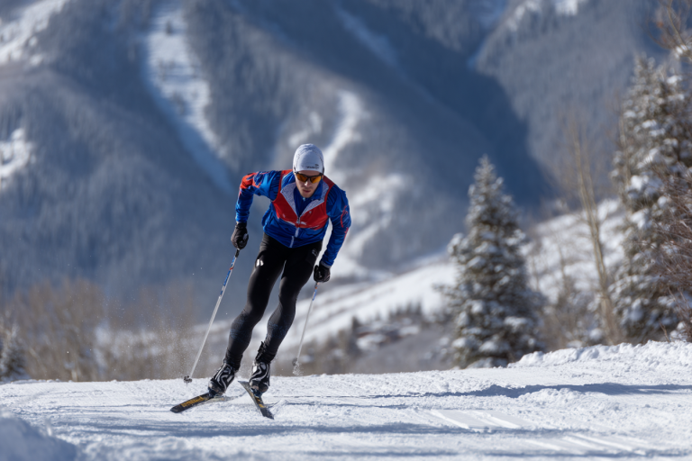 Mastering Skate Skiing Technique: A Complete Guide for Beginners and Beyond