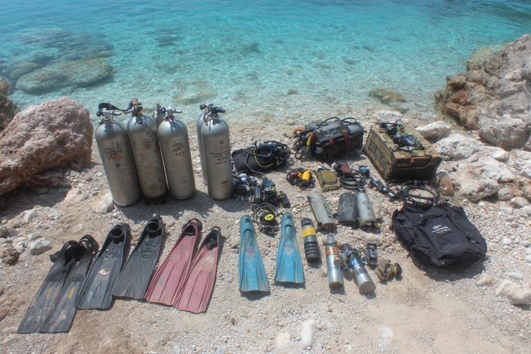 The Ultimate Wreck Scuba Diving Equipment Checklist You Can't Miss