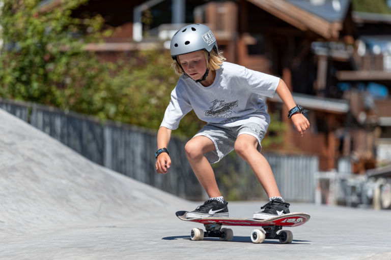 Skateboarding Tricks for Beginners: Your First Moves on the Board