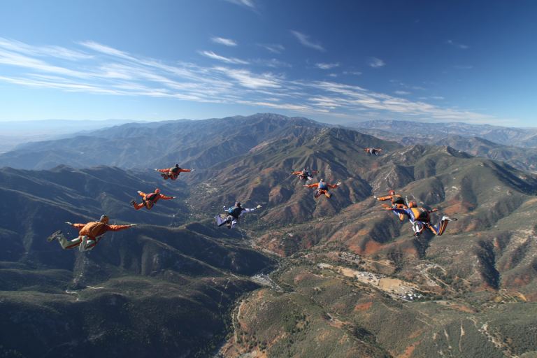 How to Become a Certified Skydiving Instructor: Training and Requirements
